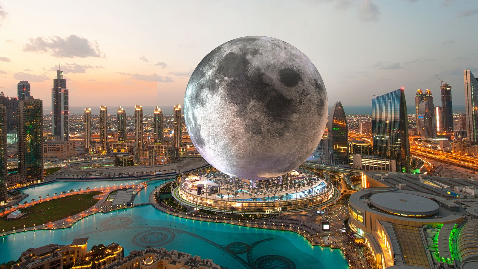 Is Dubai building a moon-shaped resort, as asserted by Facebook user ...